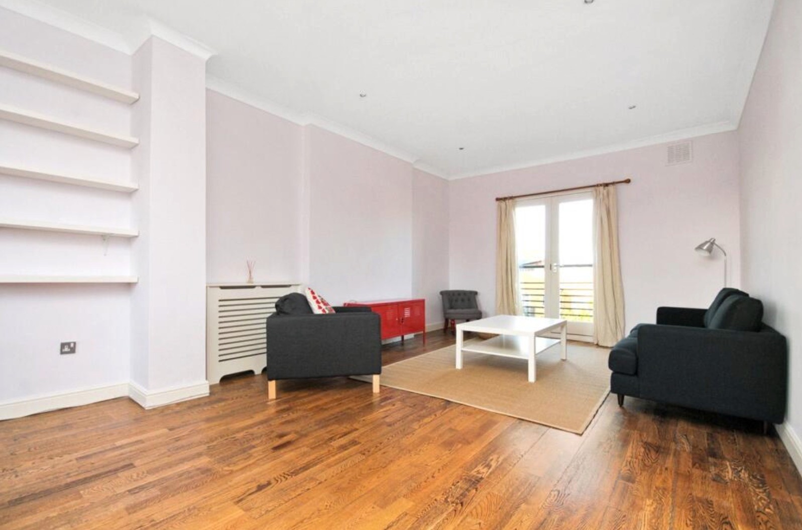 LH-Ormiston Grove - London Student Accommodation | uhomes.com