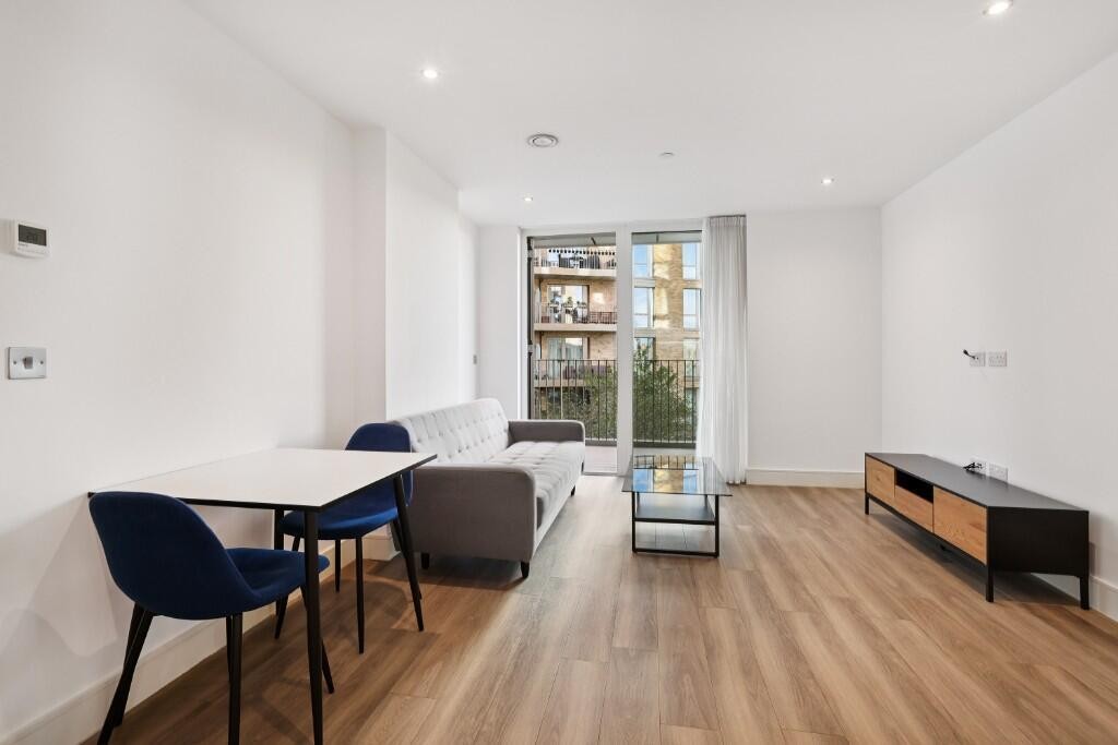 LH-Alwyne Court - London Student Accommodation | uhomes.com